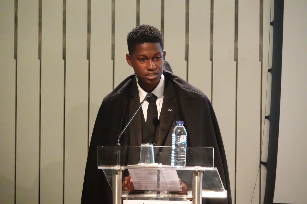 Entrega de prémios da União dos Estudantes Cabo-verdianos em Lisboa na ... Entrega de prémios da União dos Estudantes Cabo-verdianos em Lisboa na ...